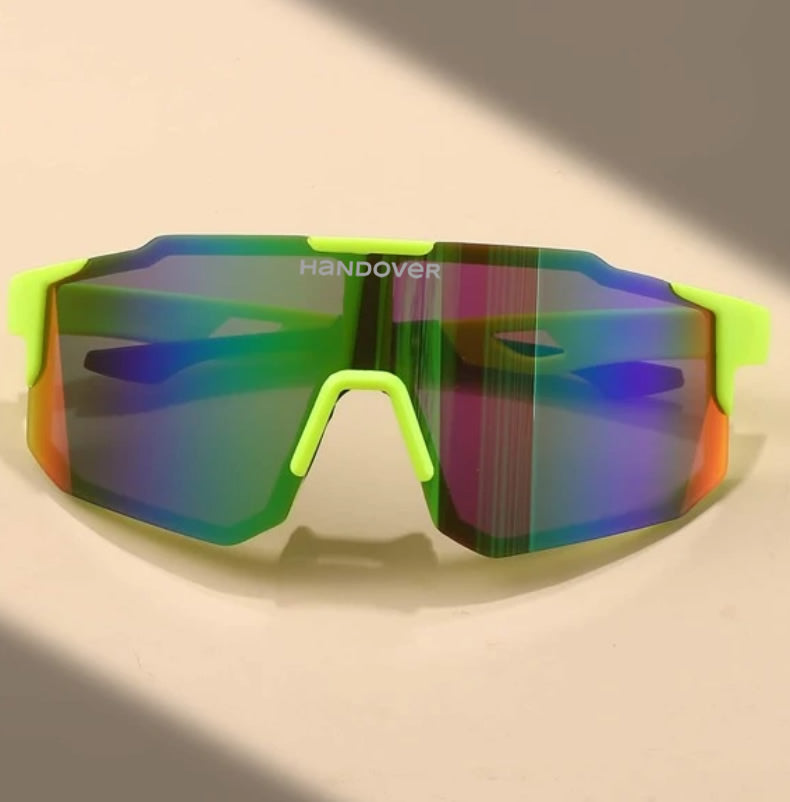 SPRINTER GREEN GRADIENT – Handover